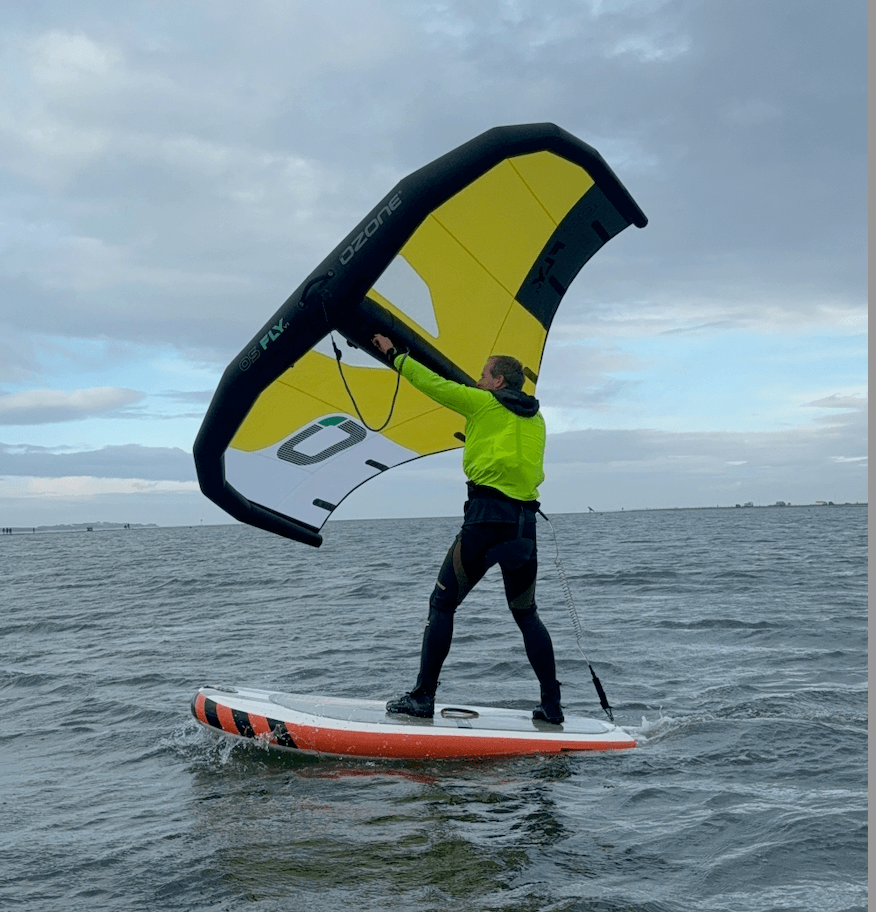 Can I teach myself to wingfoil? – Northern Kites