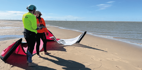 7 Reasons a Refresher Session is a No-Brainer for Kitesurfers ...